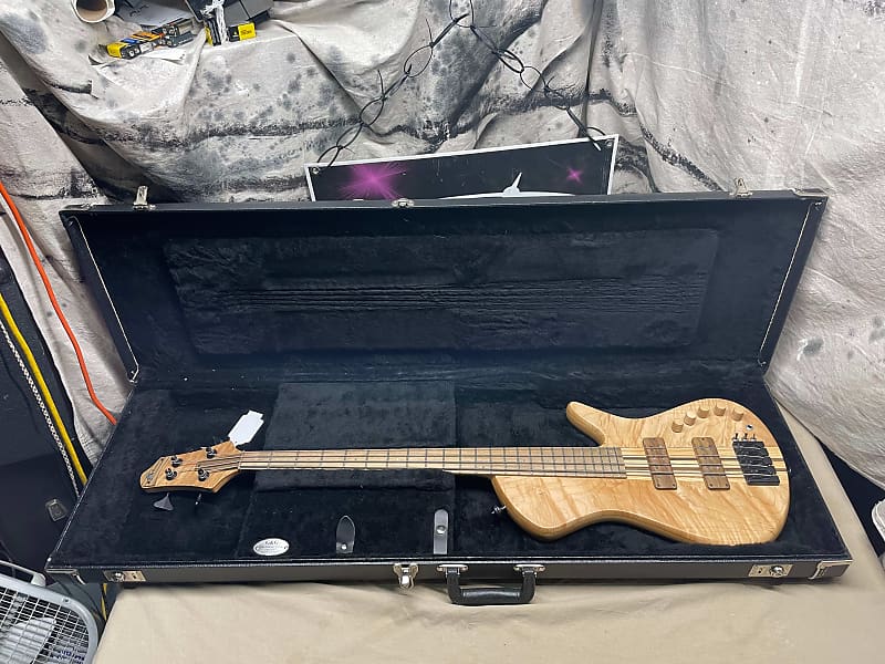 RBass Single Cut singlecut 4-string Bass with Case | Reverb