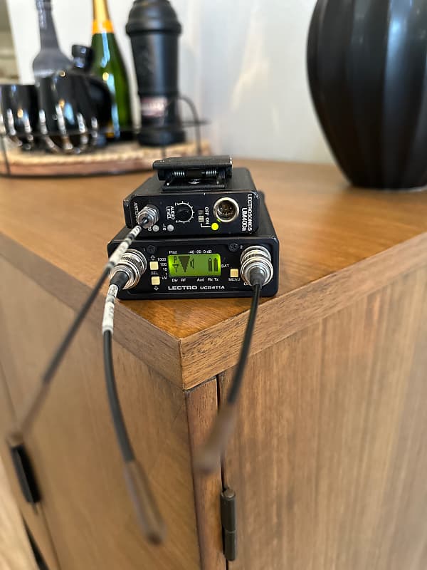 Lectrosonics 411a and UM400a Block 21 | Reverb