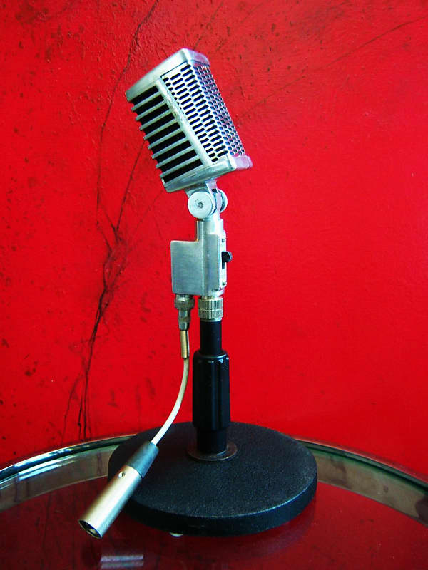 Vintage 1960's Calrad DM16 H.L Dual Z dynamic microphone w | Reverb