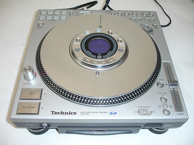 Technics SL-DZ1200 Digital DJ CD Player/Turntable w/Back-lit | Reverb