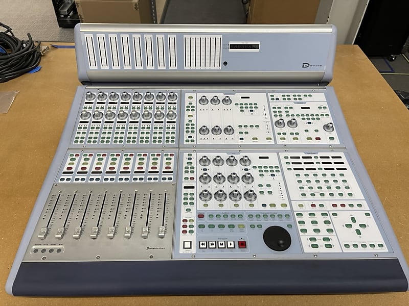 Digidesign D-Command 8-Fader Main Unit with XMon | Reverb