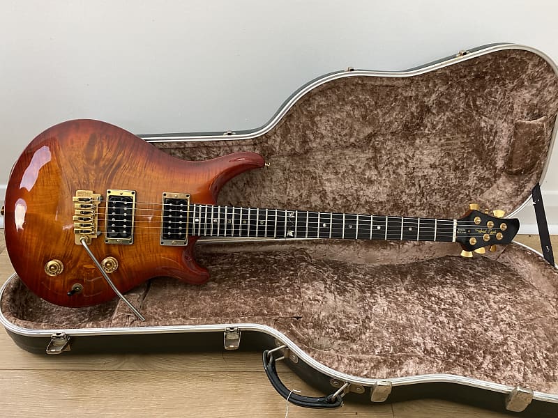 Patrick Eggle Berlin De-Luxe 1992 - Vintage Gold Burst | Reverb UK