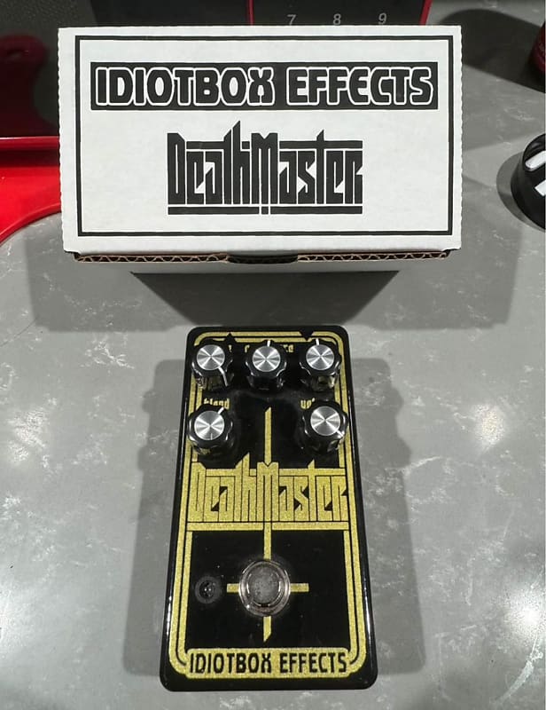IdiotBox Effects Deathmaster Distortion death master | Reverb