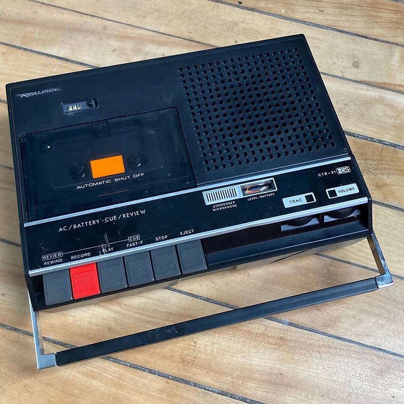 Realistic CTR-21 portable cassette tape player *Serviced* | Reverb
