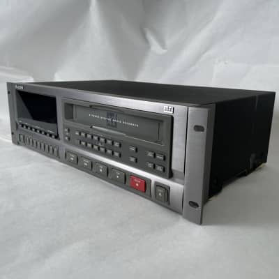 GENEX GX-8500 Master 8-Channel Digital Recorder 24 Bit /192 | Reverb