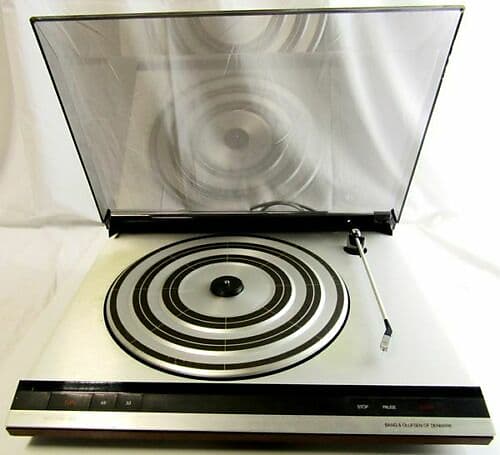 Bang & Olufsen Beogram 3404 Turntable with Dust Cover | Reverb