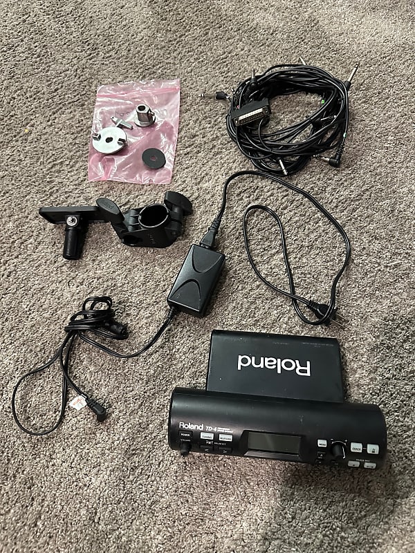 Roland TD-4 Drum Sound Module with mount, cables and power | Reverb