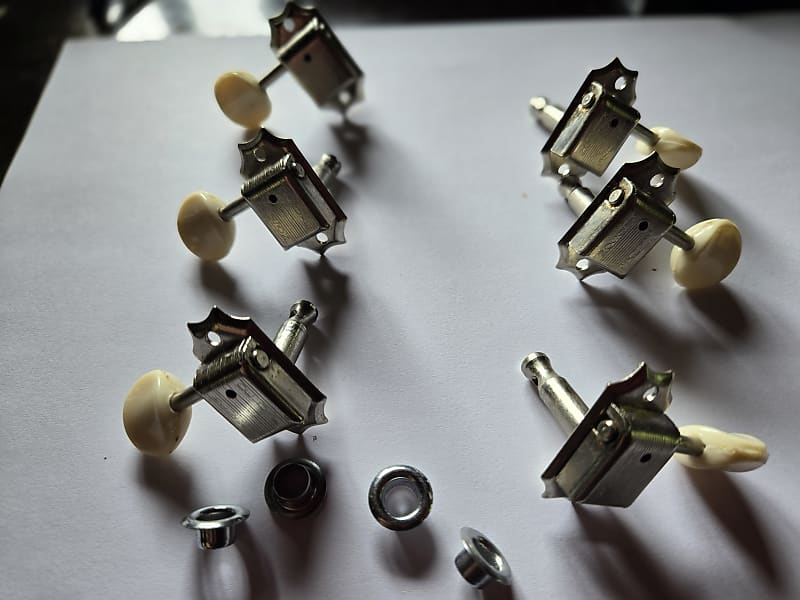 Kluson 60's White button Deluxe "Double Line" Individual | Reverb