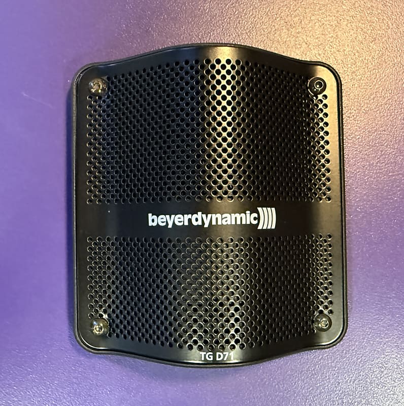 Beyerdynamic Beyer TG D71 Kick Mic Semi-cardioid Boundary | Reverb