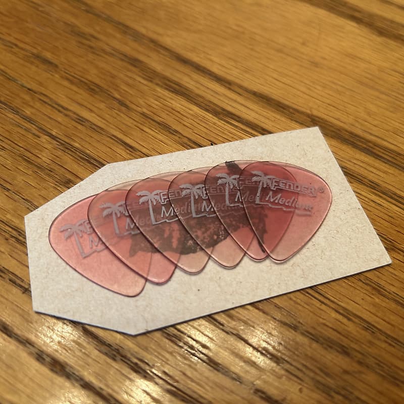 Fender California Clears Medium Picks - Shell Pink - Late | Reverb