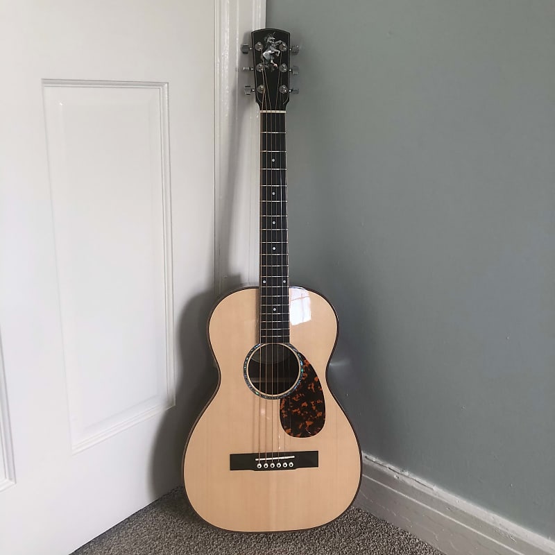 Larrivee P-09 Artist Series Custom Model 2021 - Moon | Reverb