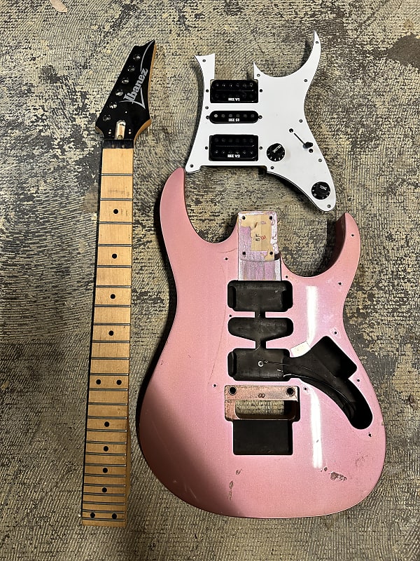 Ibanez RG550 1990 - Coral Mist RARE - Vai - JEM | Reverb