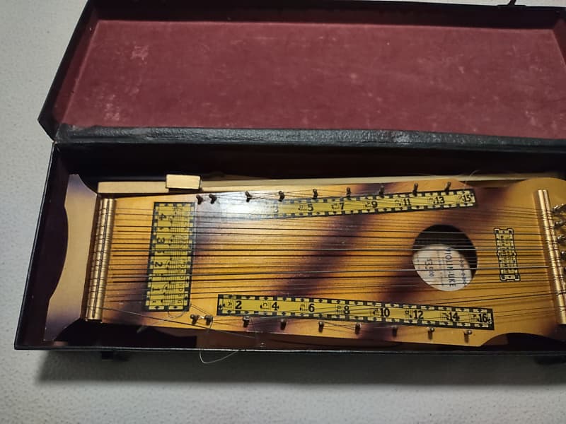 Marxochime Colony Ukelin Violin -Uke 1930's - Bronze & Gold | Reverb