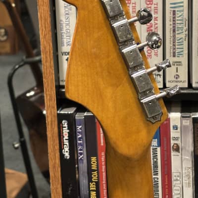 Fender Jazzmaster Mid 2000s - Relic Sunburst | Reverb