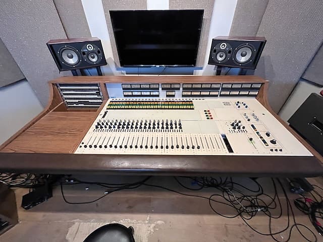 Sphere Eclipse A Vintage Recording Console | Reverb