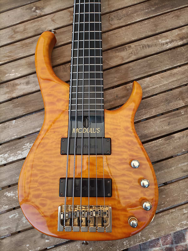 Modulus Quantum 6 1999 - Gold | Reverb