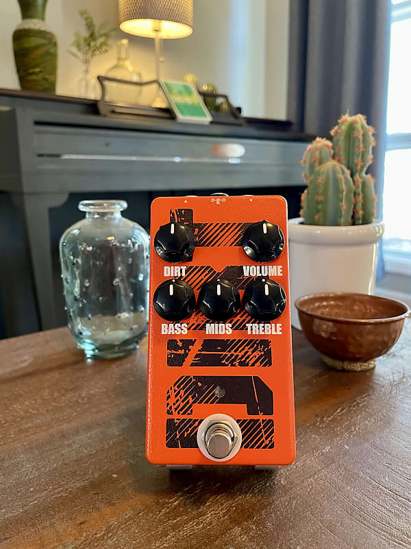 Funny Little Boxes Dirt | Reverb