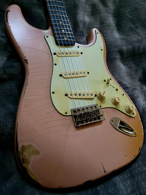 Custom Relic strat 2023 - Aged shell pink nitro | Reverb