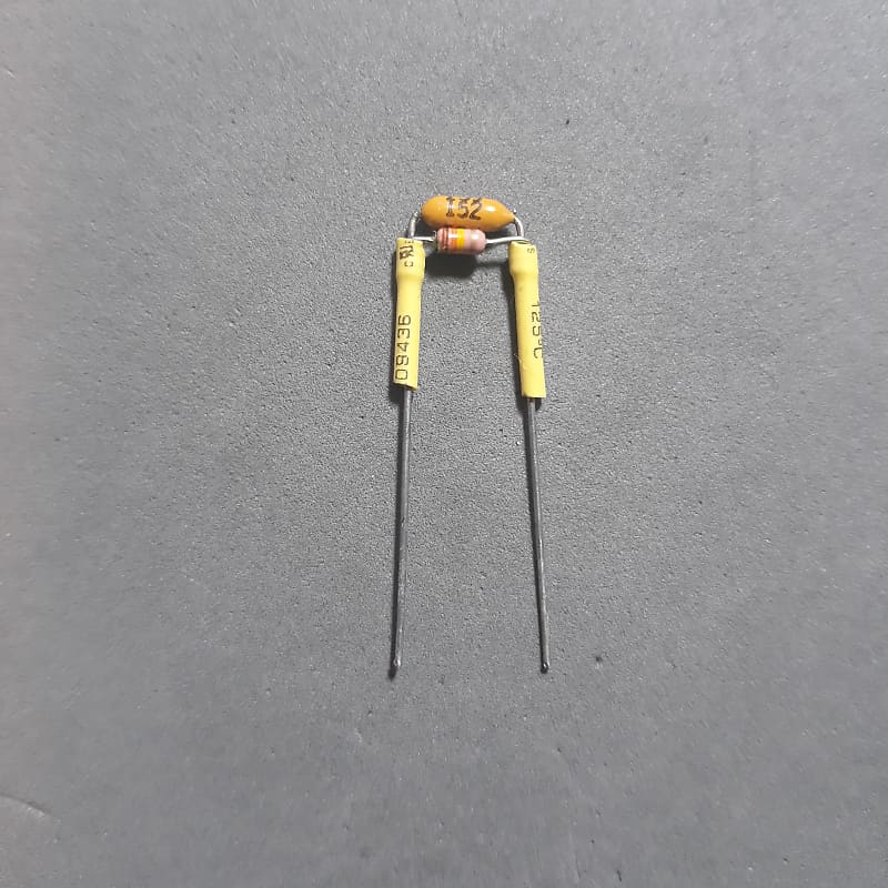 Treble Bleed King "1513-D" 1.5nF Axial Ceramic Capacitor, | Reverb