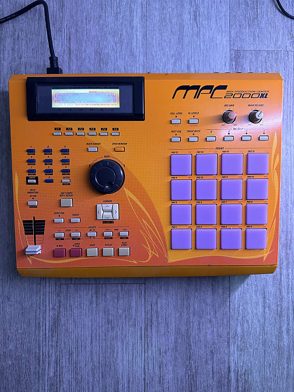 Akai MPC2000XL MIDI Production Center | Reverb
