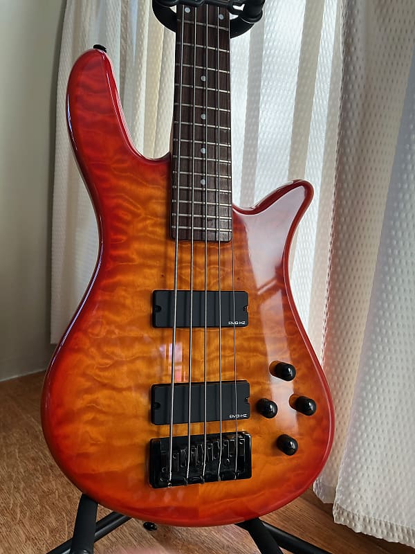 Spector Q-5 Pro | Reverb