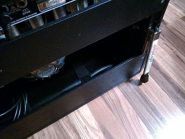 AmpLegs NO DRILL Tilt-back Legs Kit /Size Small/ For | Reverb Canada