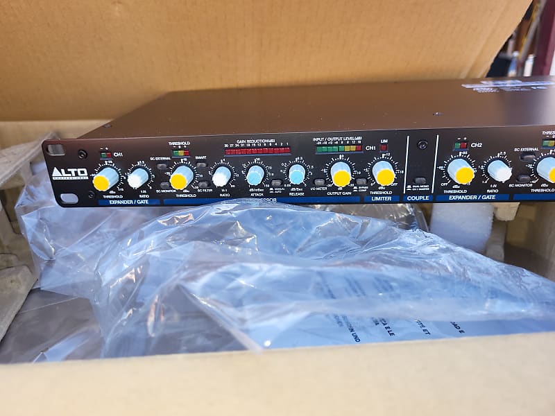Alto Pro. ACOM2 comp/limiter/gate/expander | Reverb