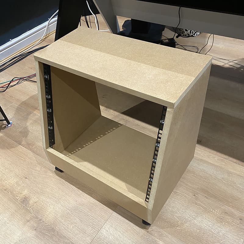 Studio 8U Rack | Reverb