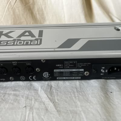 AKAI MFC42 Analog Filter Module | Reverb