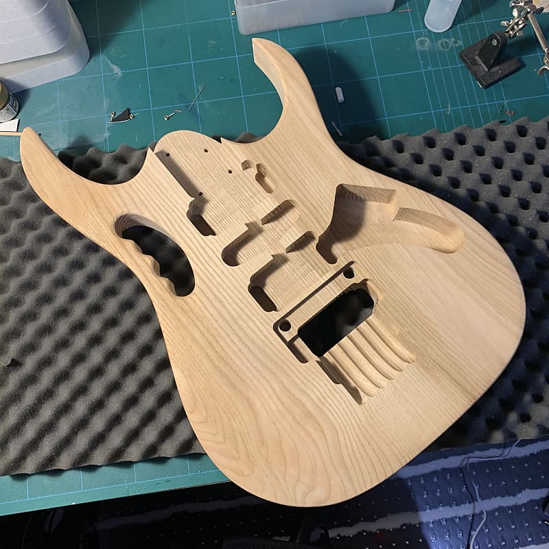 Ibanez JEM style Ash body AANJ Lo-Pro | Reverb