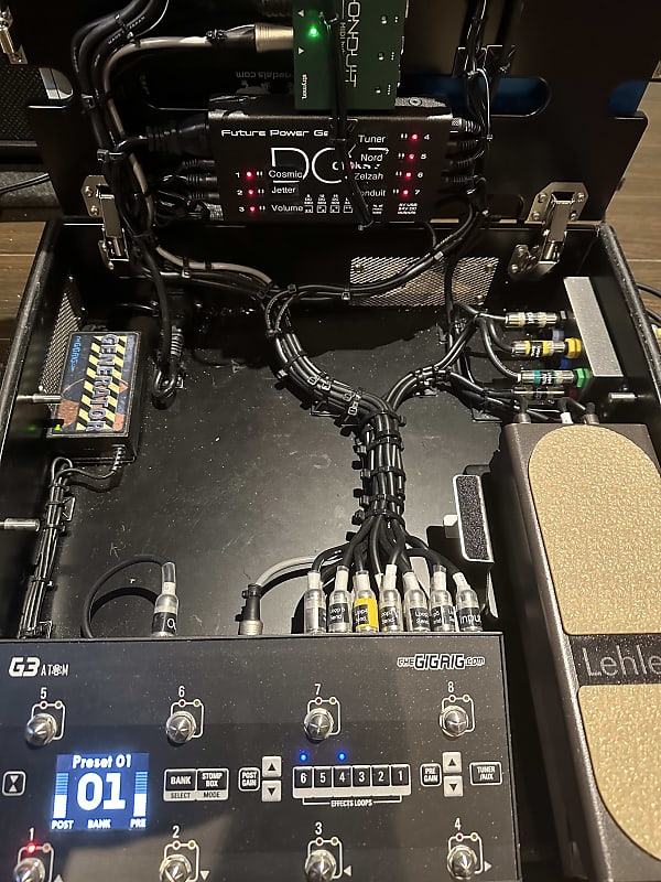 Pedalboard: Fully wired board includes; Schmidt Array 450XDM, | Reverb