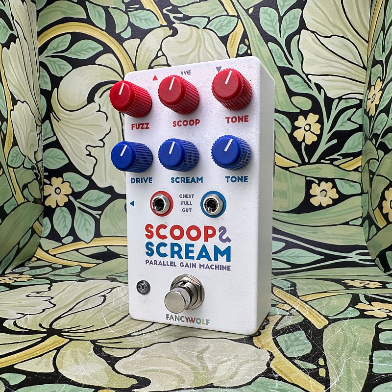 Fancy Wolf Effects Scoop & Scream Parallel Gain Machine | Reverb