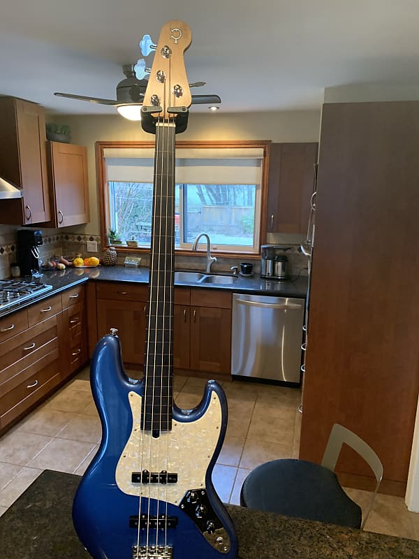 Custom Jazz fretless( fbass) Custom 2022 - Lake Placid Blue | Reverb