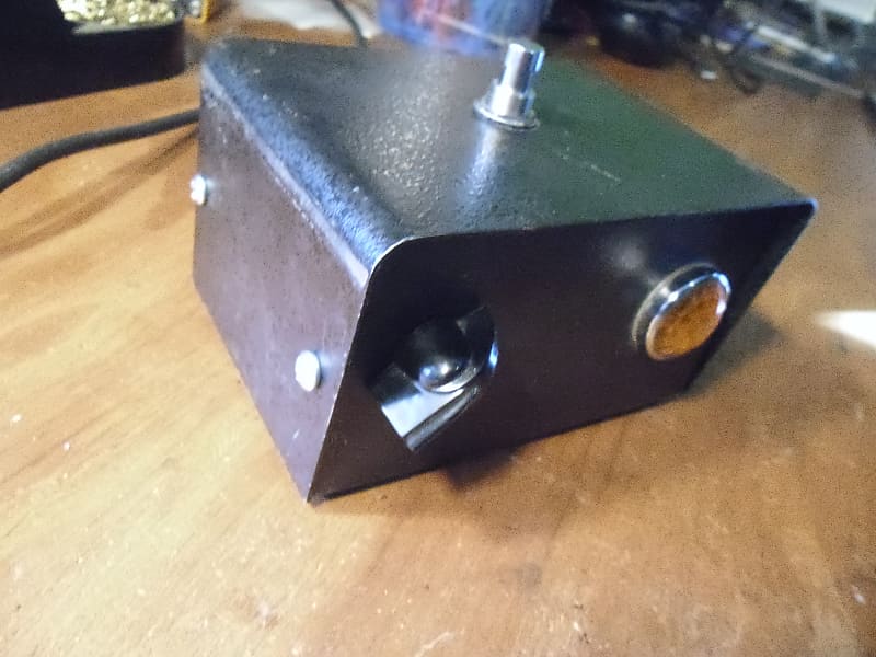 DenTone Fuzzbuster boutique fuzz pedal NOS BC108 transistors | Reverb