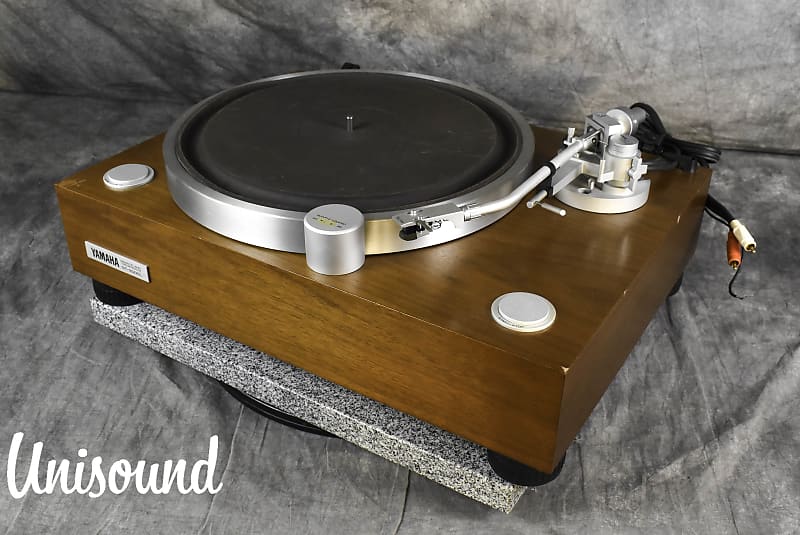 Yamaha GT-2000L Turntable [Woodgrain Plinth | Reverb Australia