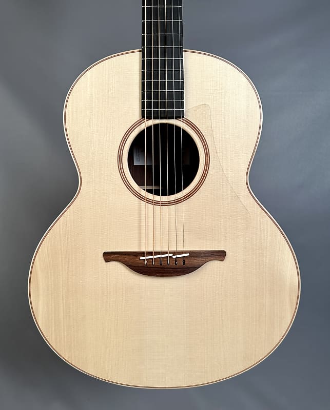 Lowden F-32+ Natural | Reverb