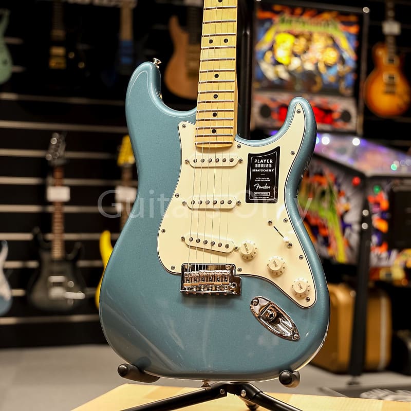 Fender PLAYER STRATOCASTER - Tidepool | Reverb