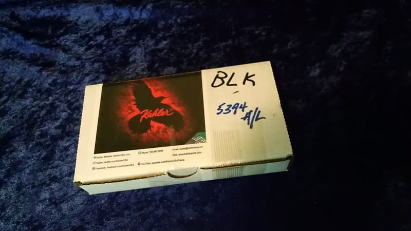 1980s Kahler Auto Latch System OEM factory pack (Black Bar) | Reverb