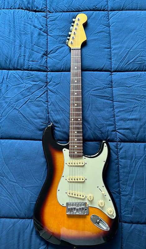 Stratocaster - Professionally Custom Build 2023 - Sunburst | Reverb
