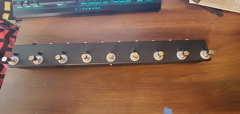 Loop Switchers True Bypass loop Switcher 9 channel + 18 Patch | Reverb