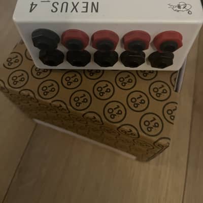 Swindler Effects Nexus_4 Programmable Looper 2010s - White | Reverb