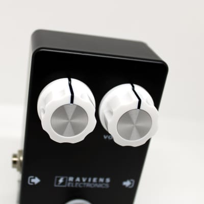 Rainmaker Fuzz - Silicon Diodes / 2 knobs Fuzz | Reverb