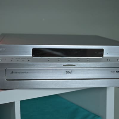Sony DVP-NC555ES ES 5-Disc DVD 2020 - Silver | Reverb
