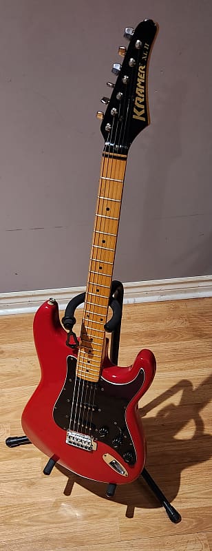 1986-87 KRAMER XL II in Gloss (Cherry) Red | Reverb