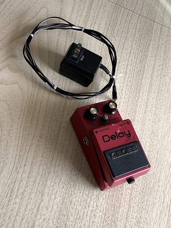 BOSS DM-2 Delay Pedal | Reverb