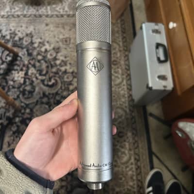 Studio Projects T3 large diaphragm tube condenser microphone | Reverb