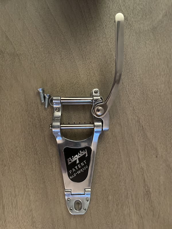 Bigsby B7 with Vibramate V7 | Reverb