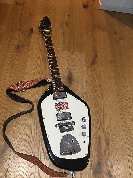 Lion Phantom 1967 Sunburst | Reverb