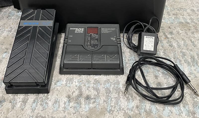 Zoom 505 w/FP01 Vol. / Exp. Pedal Mid-90’s - Black | Reverb