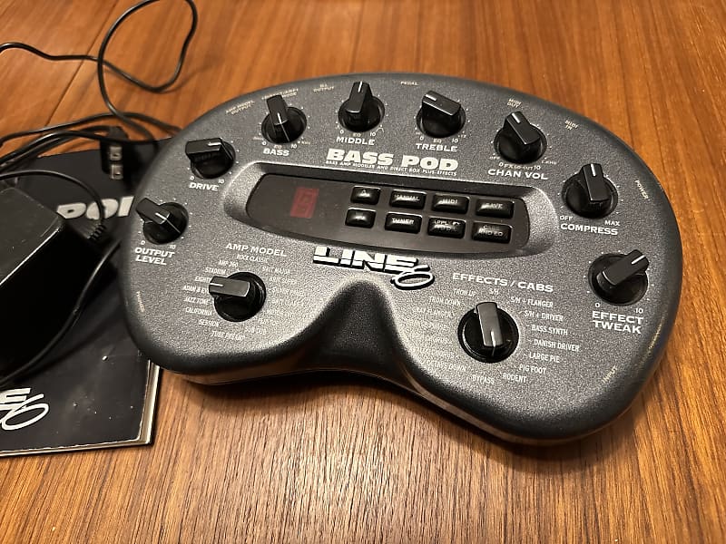 Line 6 Bass POD Multi-Effect and Amp Modeler Charcoal | Reverb